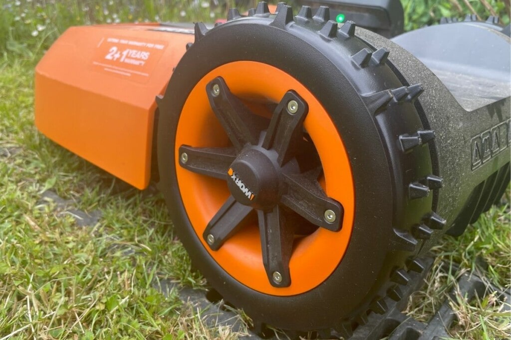 Worx Landroid Spikes - Erfahrungen unter extremen Bedingungen